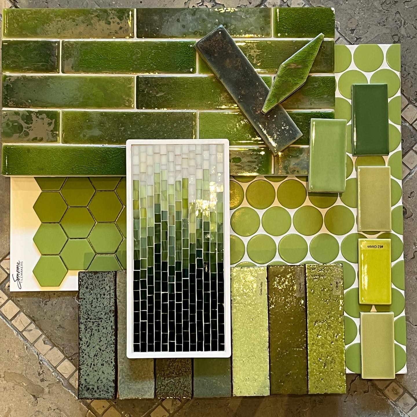 Cranberry – Splash Kitchen Bath Home